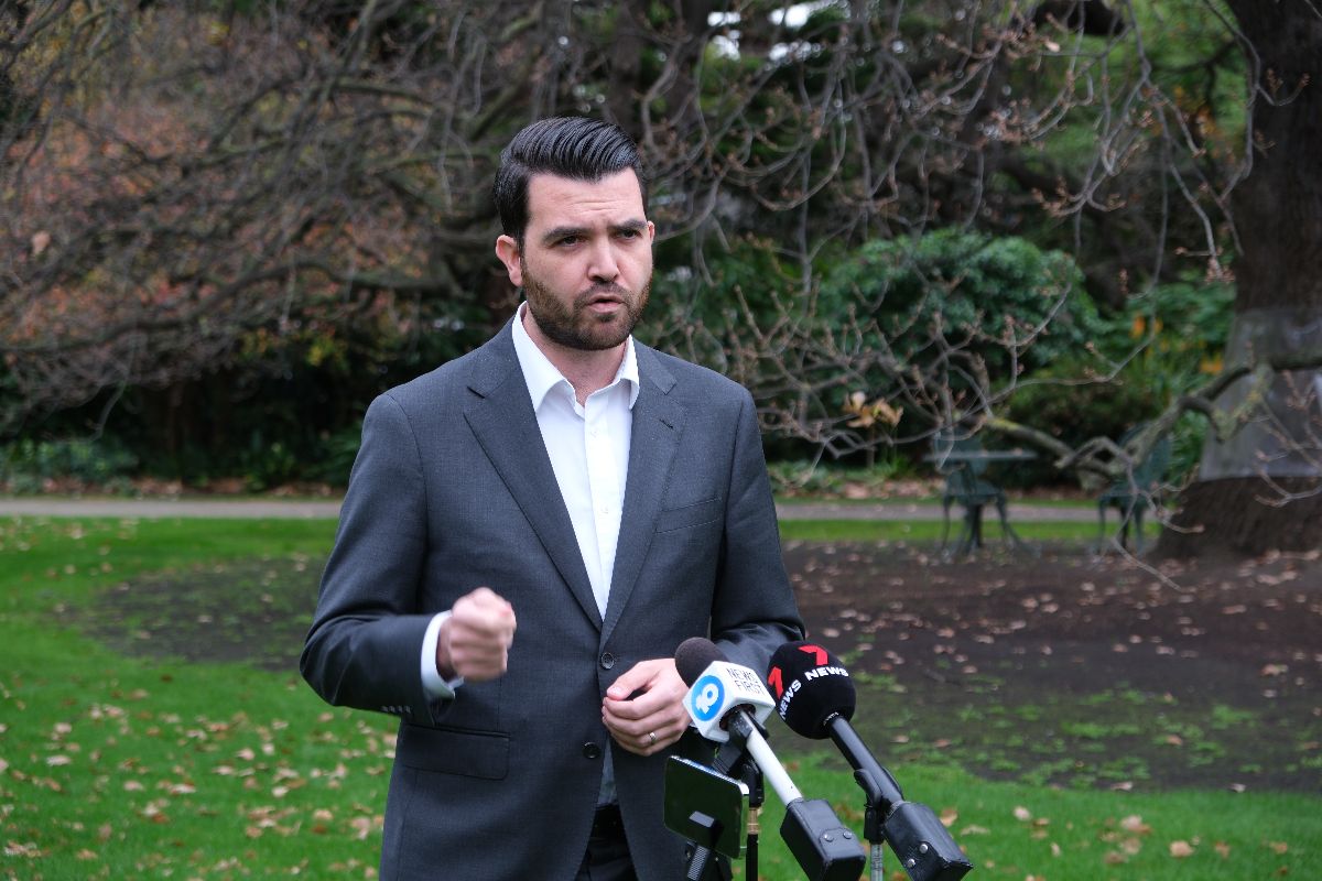 No answers on when Melbourne’s west will link up to rail loop